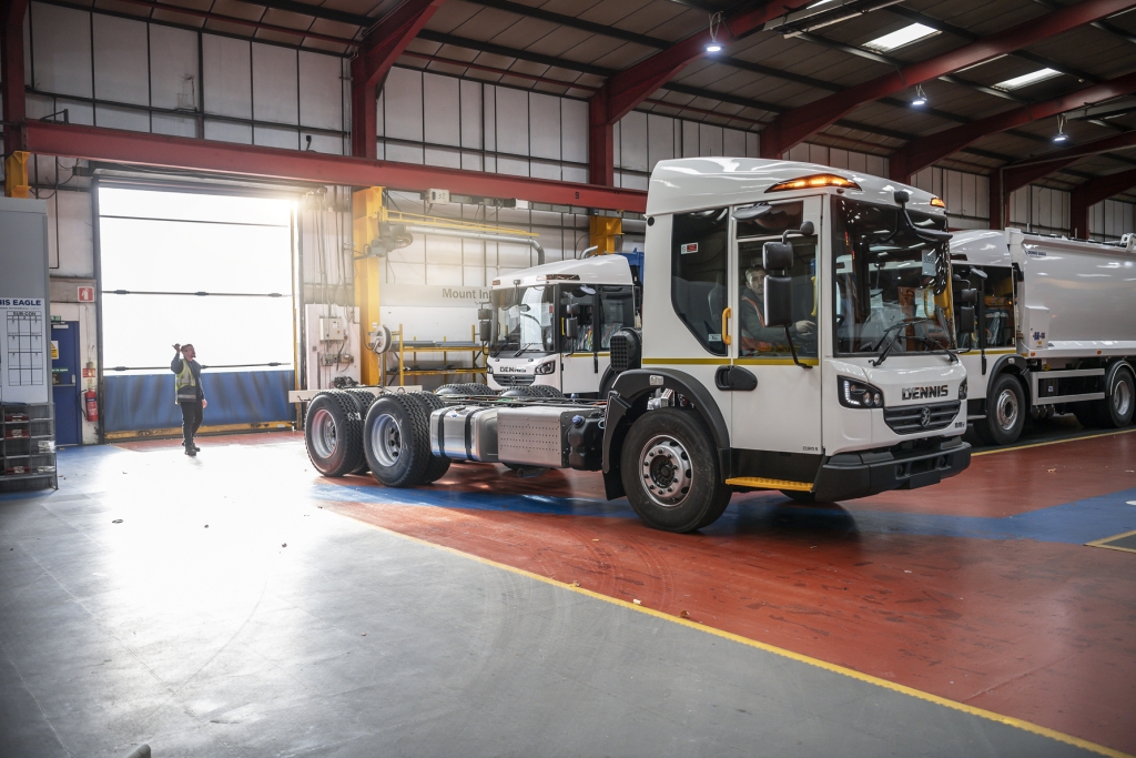 Dennis Eagle secures 151 refuse collection vehicle order | Zenoot ...