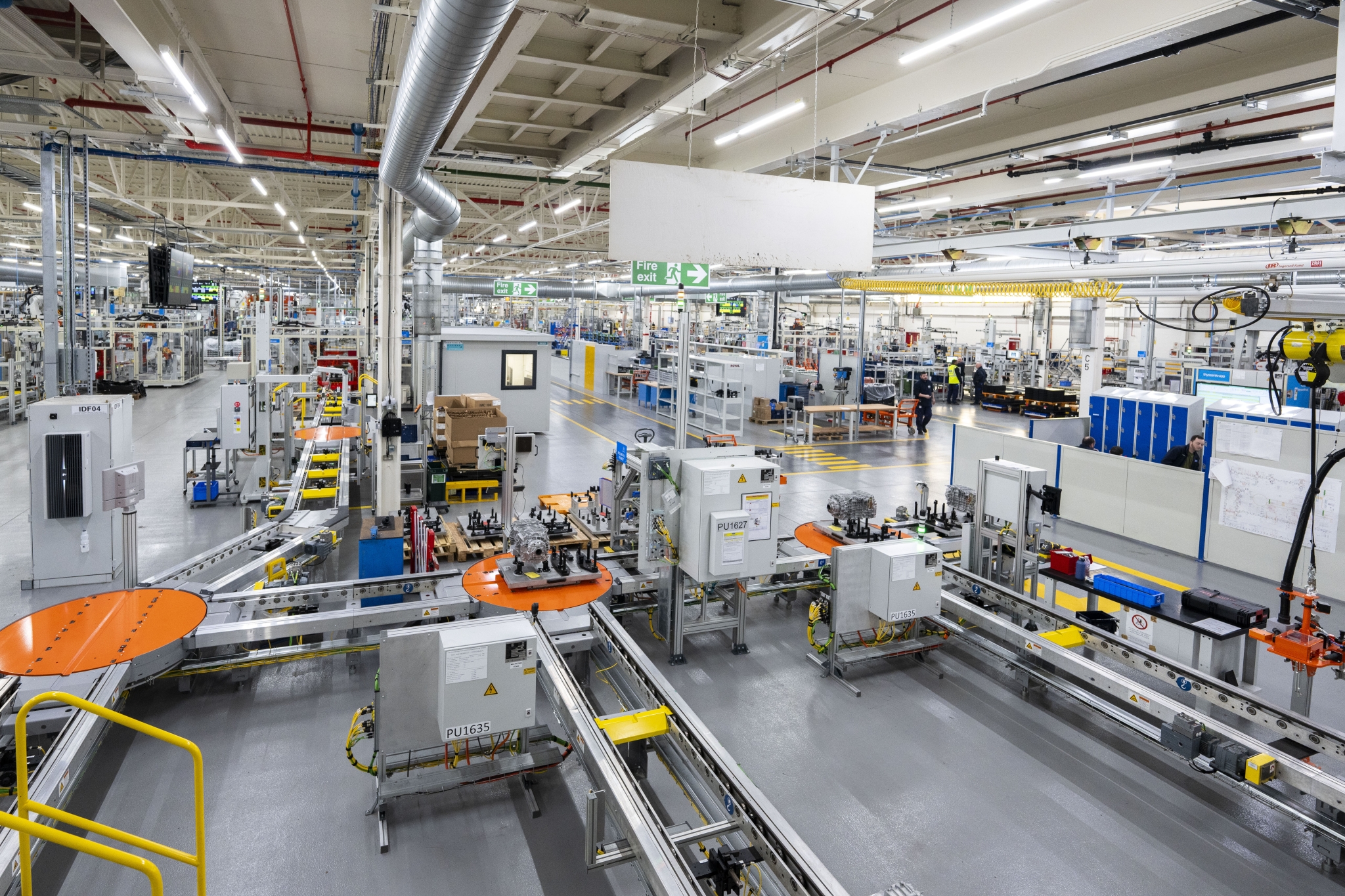 Electric drive production begins at Ford Halewood plant | Zenoot