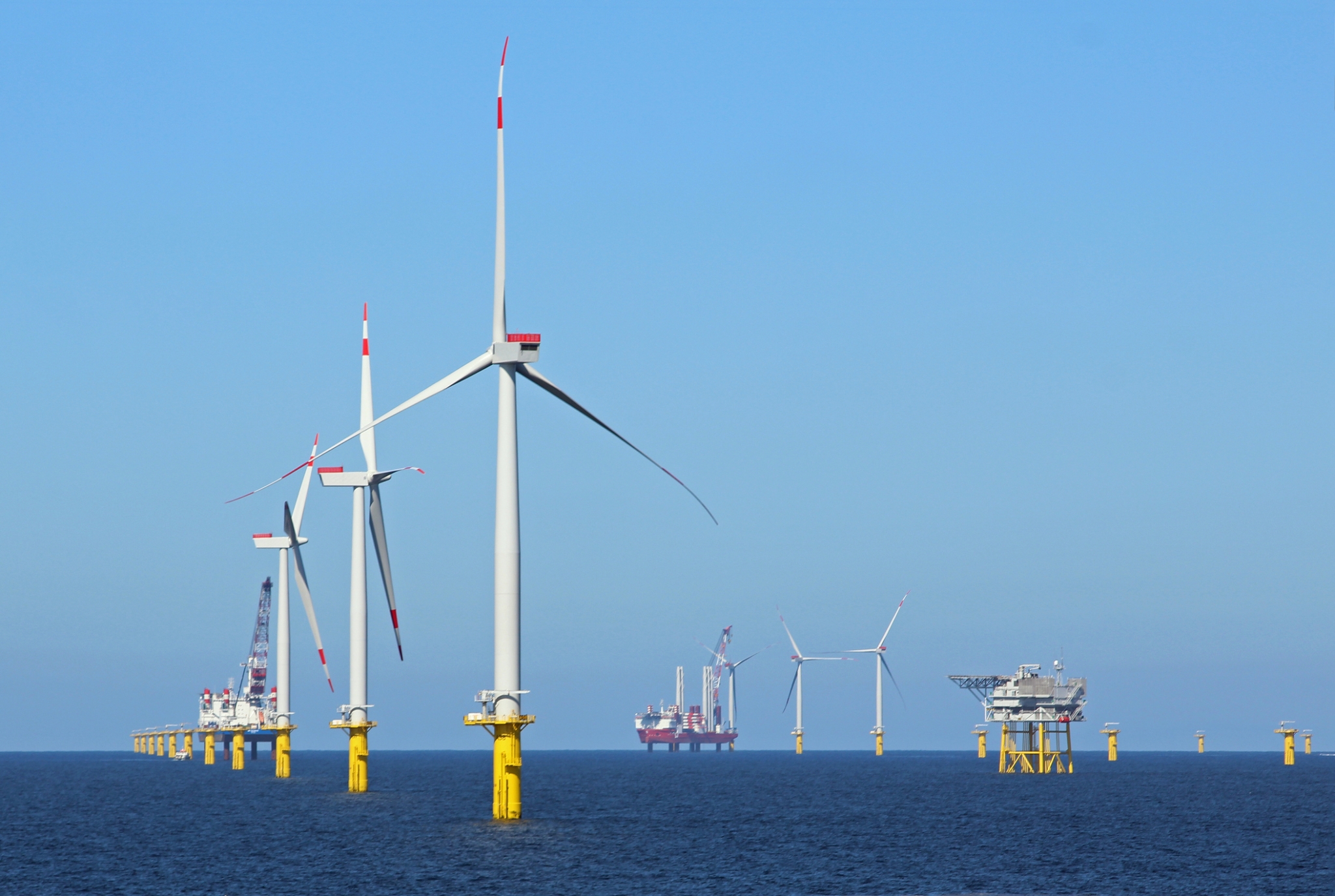 Five UK companies secure £1.2m to scale offshore wind manufacturing