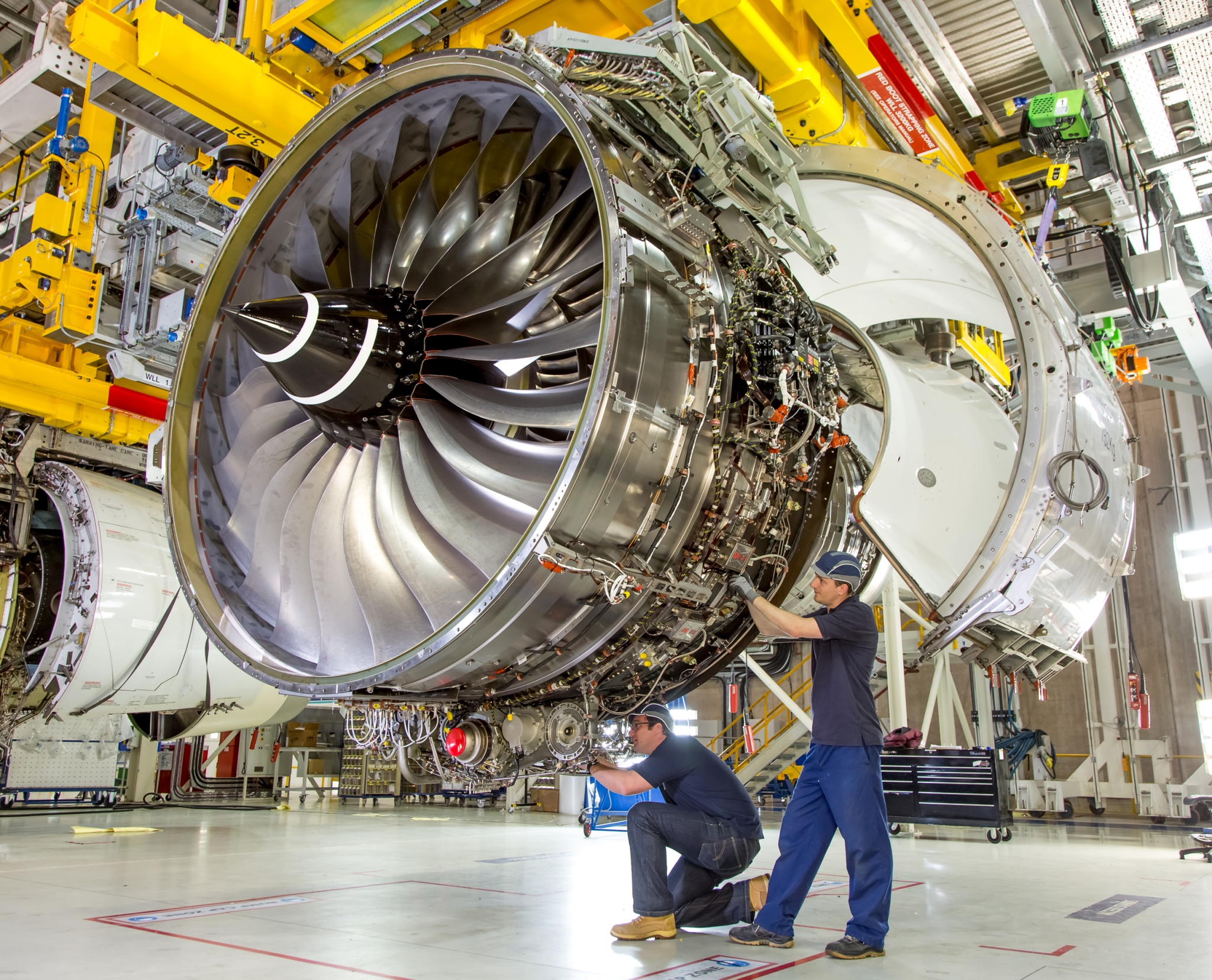 Rolls-Royce celebrates 30 years of Trent engine success | Zenoot