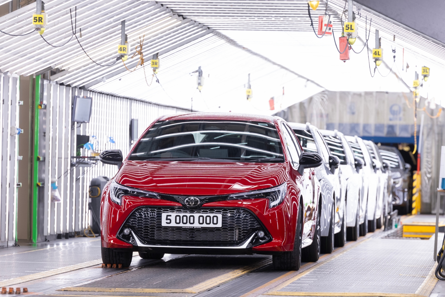 Toyota builds five millionth car at Burnaston plant | Zenoot ...
