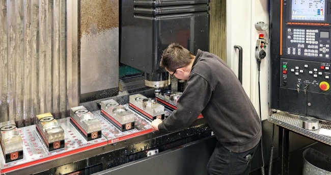 Case Study: Axminster Tools improves productivity with workholding ...