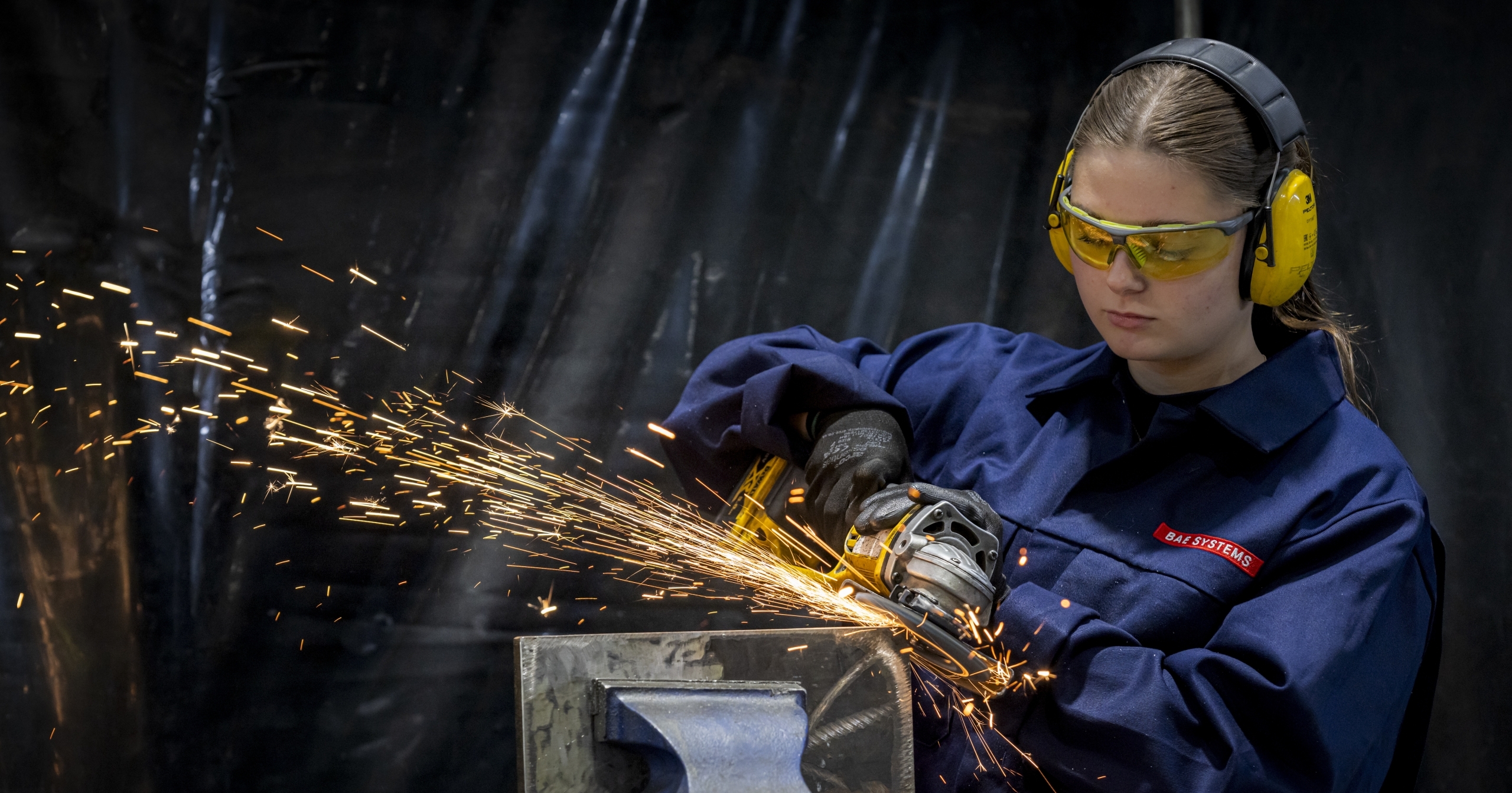 Two-thirds of parents back apprenticeships as a first choice route ...