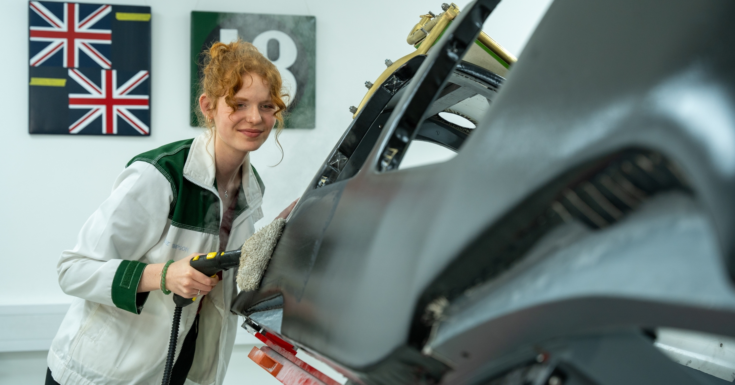 Bentley Motors launches 2025 apprenticeship programme | Zenoot