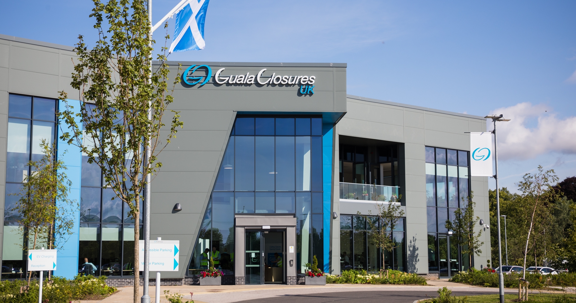 Guala Closures opens new £52m whisky bottle production plant | Zenoot ...