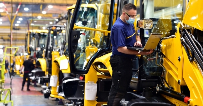 JCB starts latest recruitment drive for 500 new employees | Zenoot ...