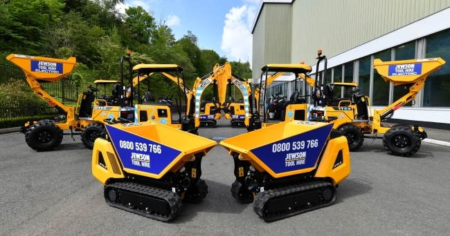 JCB secures order from Jewson for 900 machines | Zenoot