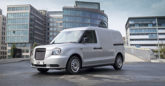LEVC’s new electric light van makes European debut | Zenoot