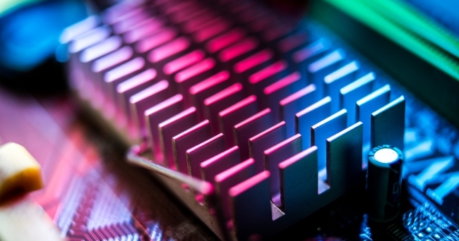 UKESF releases UK electronics sector annual review | Zenoot